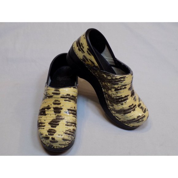 Dansko | Shoes | Dansko 37 Womens Ladies Shoes Black Tan Desert Snake ...